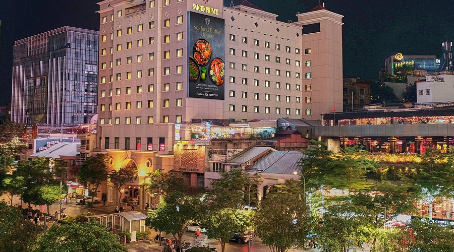 Khám Phá Không Gian Sang Trọng Qua Review Prince Hotel - Khách sạn Blue ...